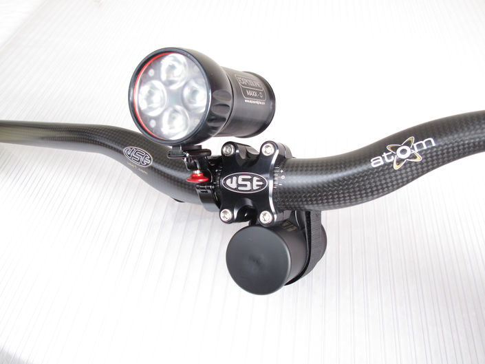 Exposure Lights Piggyback (Triple Cell) 2012 - Specifications