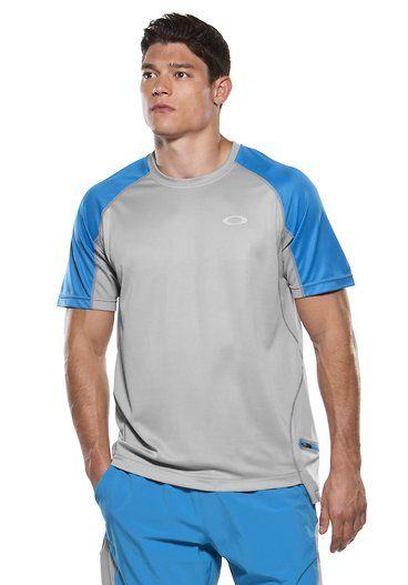 Oakley SPEEDBALL TEE 2012 - Specifications | Reviews | Shops