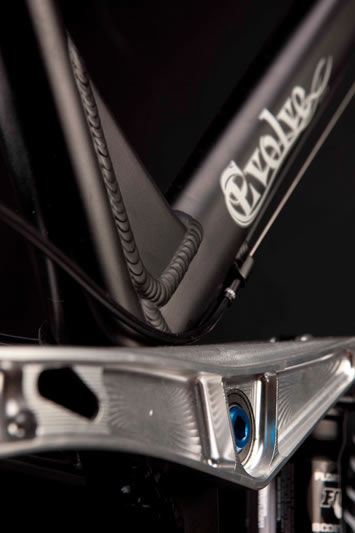 Ellsworth Evolve XTR 2013 - Specifications | Reviews | Shops
